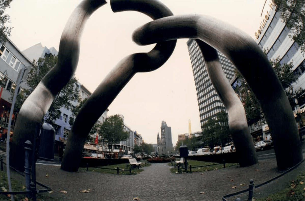 “Berlino”: la scultura di Birgitte e Martin Matschinsky | Italiani a ...